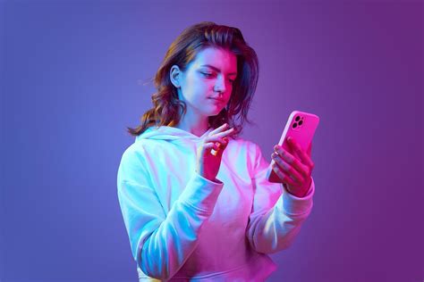 What Does Soft Launch Mean In Relationships