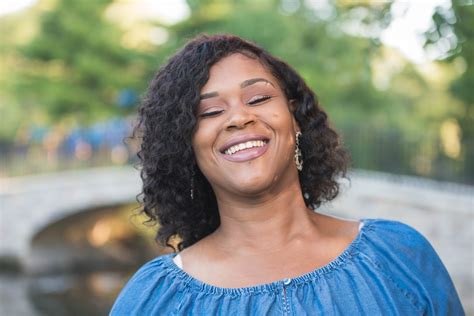 Coach Stephanie Lamour