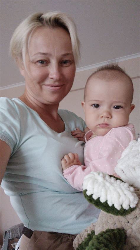 Pin På бабушка и внучка