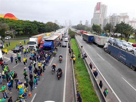 Estradas Federais Ainda Têm 32 Bloqueios Em 7 Estados Diz Prf Brasil