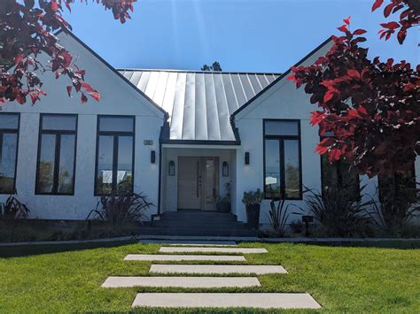 James Neubert Architects