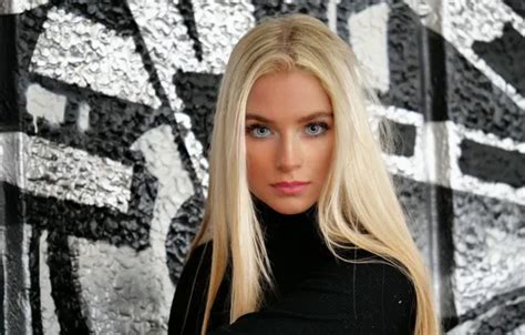 Wallpaper Look Sexy Hair Sofia Blondie For Mobile And Desktop