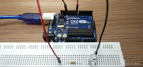 Hur Man Använder Breadboard Med Arduino
