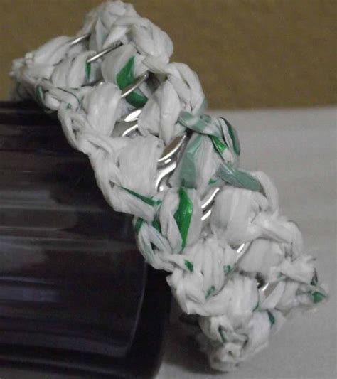 Lazy P Pop Tab Plarn Bracelet Pattern By Teresa Wooley Pop Tab