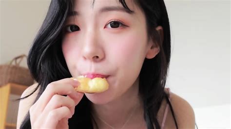 台北外送茶tg Nini9595籟34386 單身人妻約炮 白虎18歲處女 清純單純學生妹處女第一次愛愛出差旅遊找援交妹高中學生妹麻豆