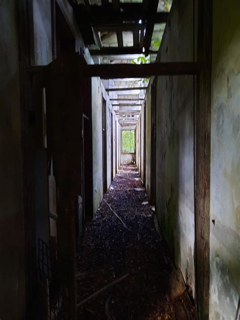 Abandoned In Bermuda P1 Rurbanexploration