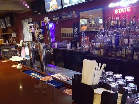 High Park Bar Grill Restaurant 625 E Whitaker Mill Rd Raleigh