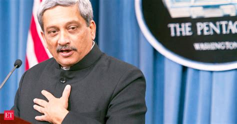Pm Narendra Modi Wishes Manohar Parrikar On His Birthday The Economic