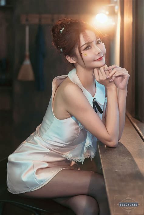 Memi Lin Memi Lin Added A New Photo