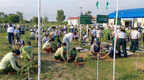 ကန့်ဘလူမြို့၌ ဒေသစိမ်းလန်းစိုပြည်ရေး မိုးရာသီအကြို လူထုစုပေါင်းသစ်ပင်စိုက်ပျိုးပွဲ ကျင်းပ