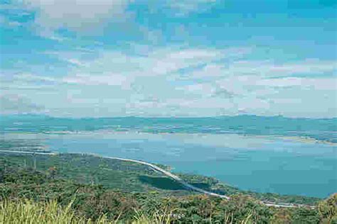 เขายายเที่ยง โคราช สัมผัสวิวธรรมชาติ อากาศเย็นสบาย