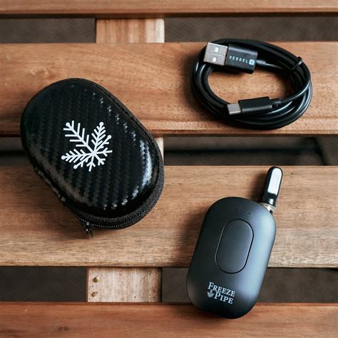 Freeze Pipe Vape Pen Shop Vape Pen World Of Bongs