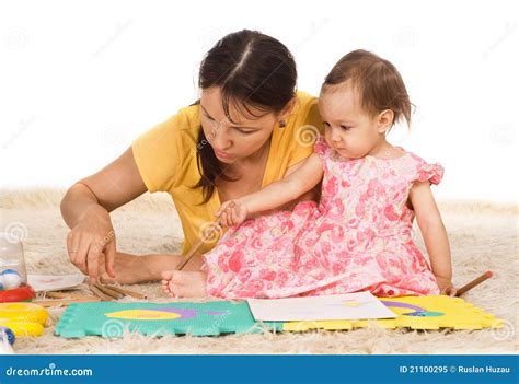 Mom Plays With Daughter Stock Image Image Of Caucasian 21100295