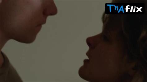 Ellen Wroe Sexy Scene In Animal Kingdom Porn Videos