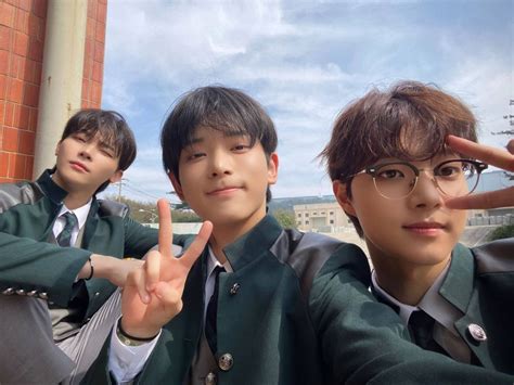 Andteam Nicholas Harua Ej Harua Weverse Update Team Member A Team