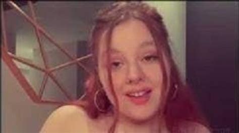 what is the name of this girl 1363336 ›