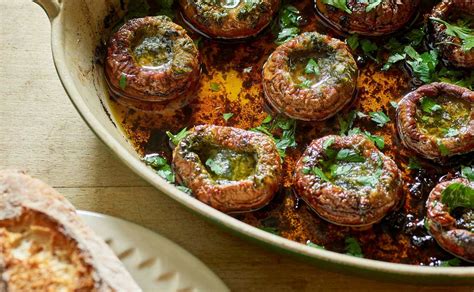 This Roasted Mushroom Recipe Is A Perfect Vegetarian Side Dish