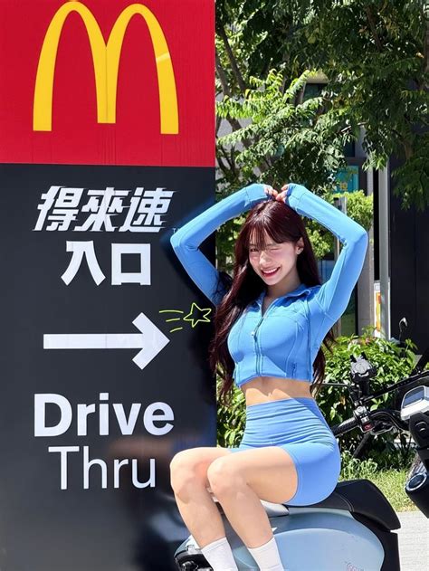 치어리더 이다혜 상큼美 풀충전 레깅스 바이크룩진짜 이러고 탄다고