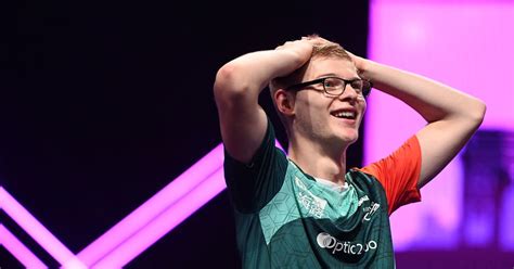 Tennis De Table Découvrez Comment Jouait Félix Lebrun De Ses 3 à 13 Ans En Vidéo