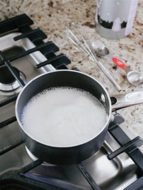 દૂધને ફ્રીઝમાં સ્ટોર કરતા હોય તો ભૂલથી પણ ન કરતા આ ભૂલો જાણો