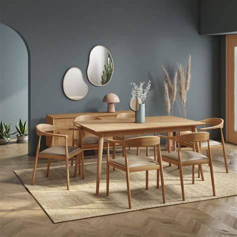 Solid Oak Extendable Dining Table With 6 Curved Oak Dining Chairs