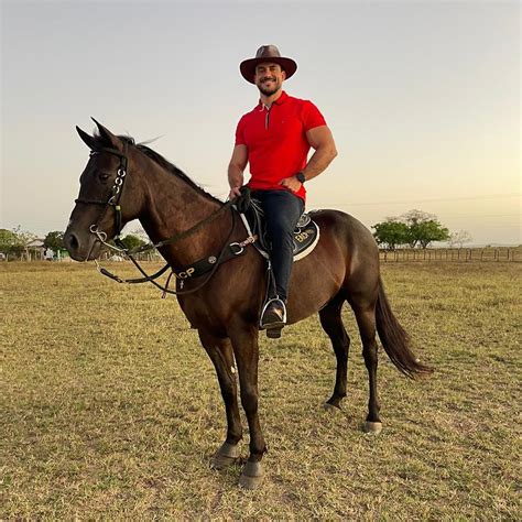 Frank Daniel Neri Frankdanielneri • Instagram Photos And Videos