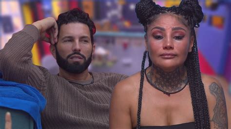 Sin Pena Alguna Poncho Advierte A La Barby Juárez Sobre La Comida Y