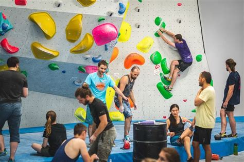 Axe Throwing In Warsaw Surf Office