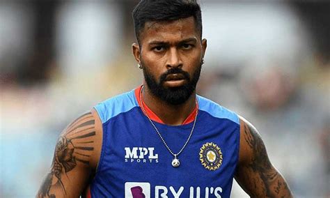 Top 10 Indian Cricketers With Best Beard Styles