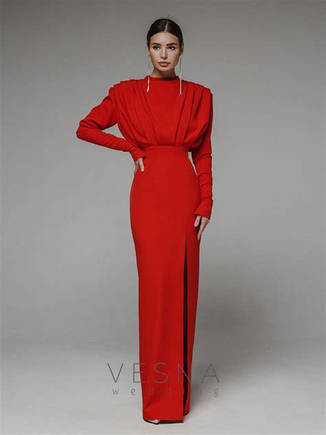 Вечерние платья на свадьбу купить платья вечерние на свадьбу невесты в салоне Санкт Петербурге