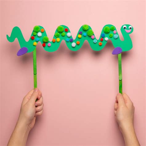 Loch Ness Monster Puppet Baker Ross Escocia Lago Ness Monstruos