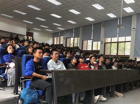 崇实书院举办校园安全专题新生养成教育讲座 西安交通大学新闻网