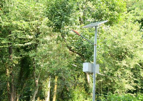 Solar Flood Lights For Extensive Area Illumination And Enhanced Safety