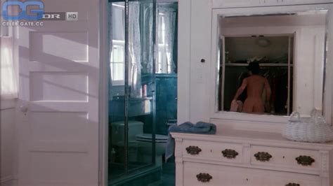 Annabella Sciorra Nude Pictures Onlyfans Leaks Playboy Photos Sex Scene Uncensored