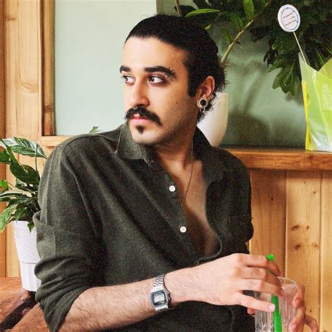 تیوال علی حسنی