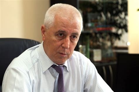 Здравният министър Николай Петров даден на прокуратурата заради драстични нарушения