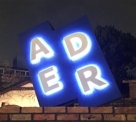 多くの人気アイドルが愛用！韓国ファッションブランド【ader Error】フォトジェニックな弘大店をご紹介♡｜韓国情報サイトmanimani