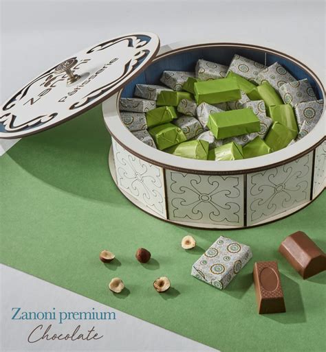 Chocolate Round Wooden Box Zanoni