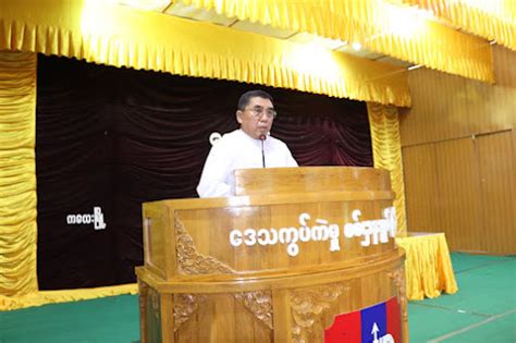 နိုင်ငံတော်စီမံအုပ်ချုပ်ရေးကောင်စီအဖွဲ့ဝင် ဒေါက်တာမှုထန်၊ ချင်းပြည်နယ