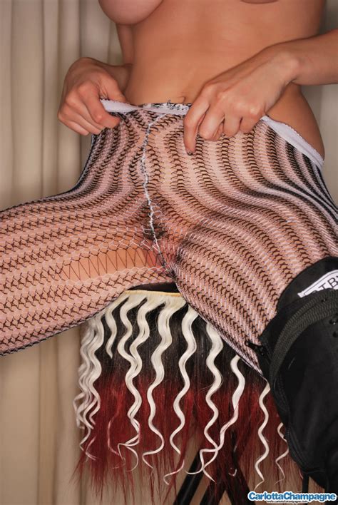 Tube Dupe Carlotta Champagne Carlotta Gaga