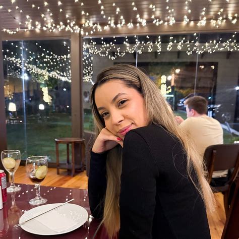 A Carolayne Rocha Youtube