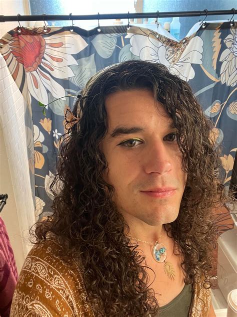 Feelin Cute Today R Transadorable