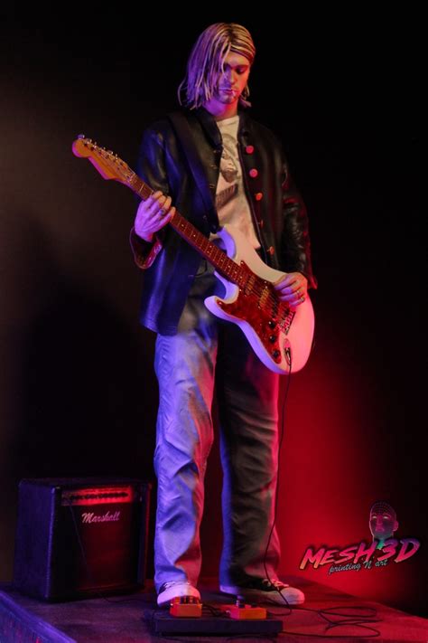 Фигурка Курта Кобейна 1 6 — Nirvana 24 03 24 20 49 Пикабу