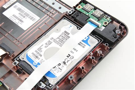 性价比之做工解析 惠普15笔记本拆解图赏 笔记本 太平洋科技