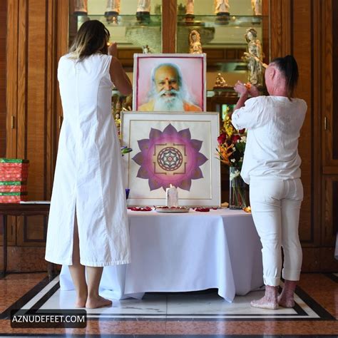 Mui Thomas Feet Aznudefeet