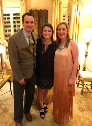 Sara Cobb Birdsong And Graham Neeley Celebrate Engagement The Whirl