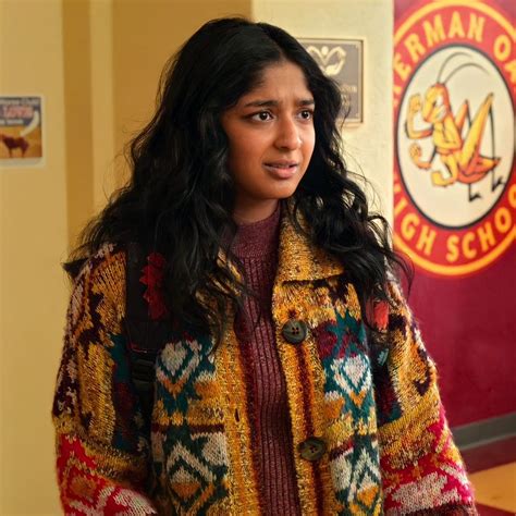 Devi Vishwakumar Iconnhies2 In 2023 Iconic Characters Never Have I Ever Character Outfits