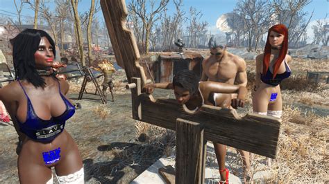 Glamorous Assisstants Working On The Slave Trade Loverslab