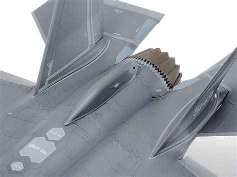 Lockheed Martin F 35a Lightning Tamiya 61124