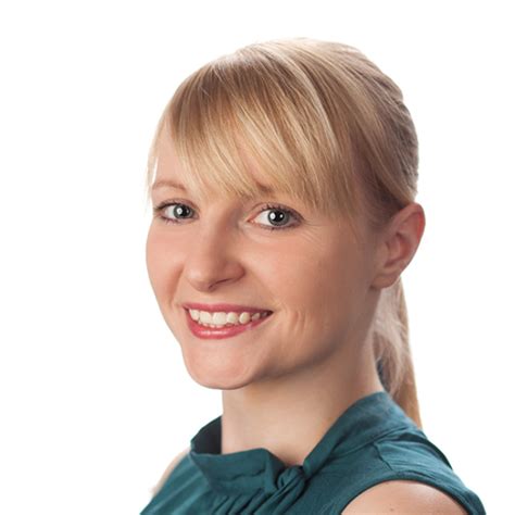 Nancy Schweitzer Leiterin Produktionslogistik Vg Nicolaus Gmbh And Co